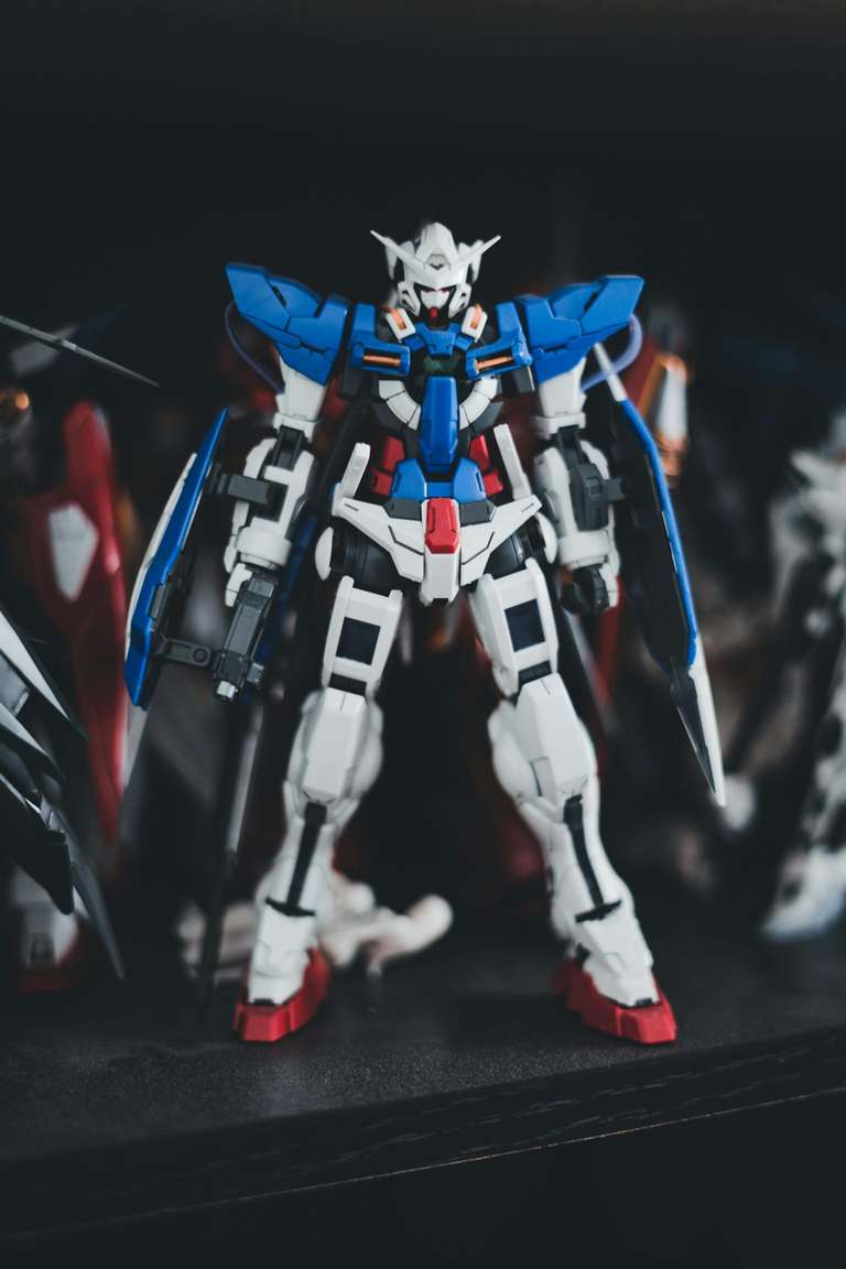 What can you do with old Gundam Models? - MickcharlesModels